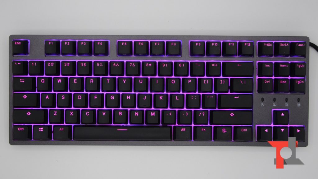 Recensione Durgod K320 Aurora, una tastiera meccanica di ottima qualità