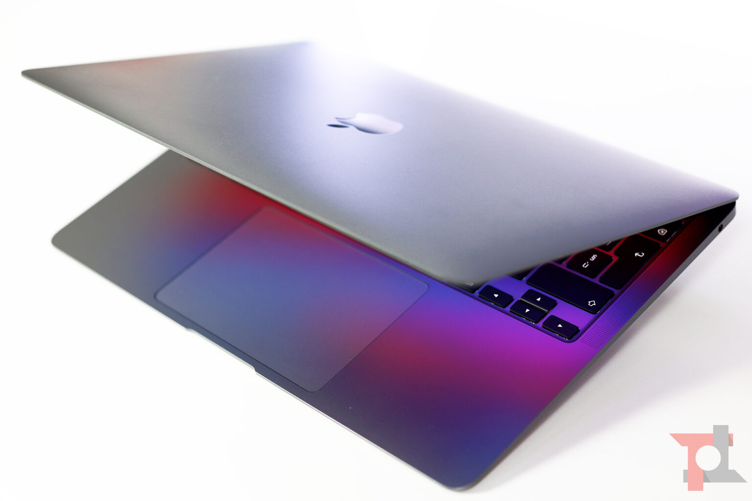 Recensione Apple MacBook Air con Silicon M1: il nuovo processore cambia ...