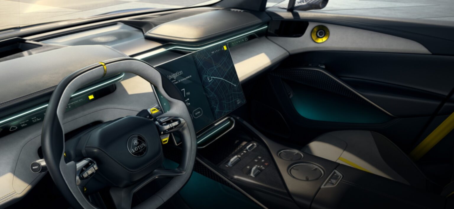 Il SUV elettrico Lotus Eletre debutta in Italia con tanta potenza e ...