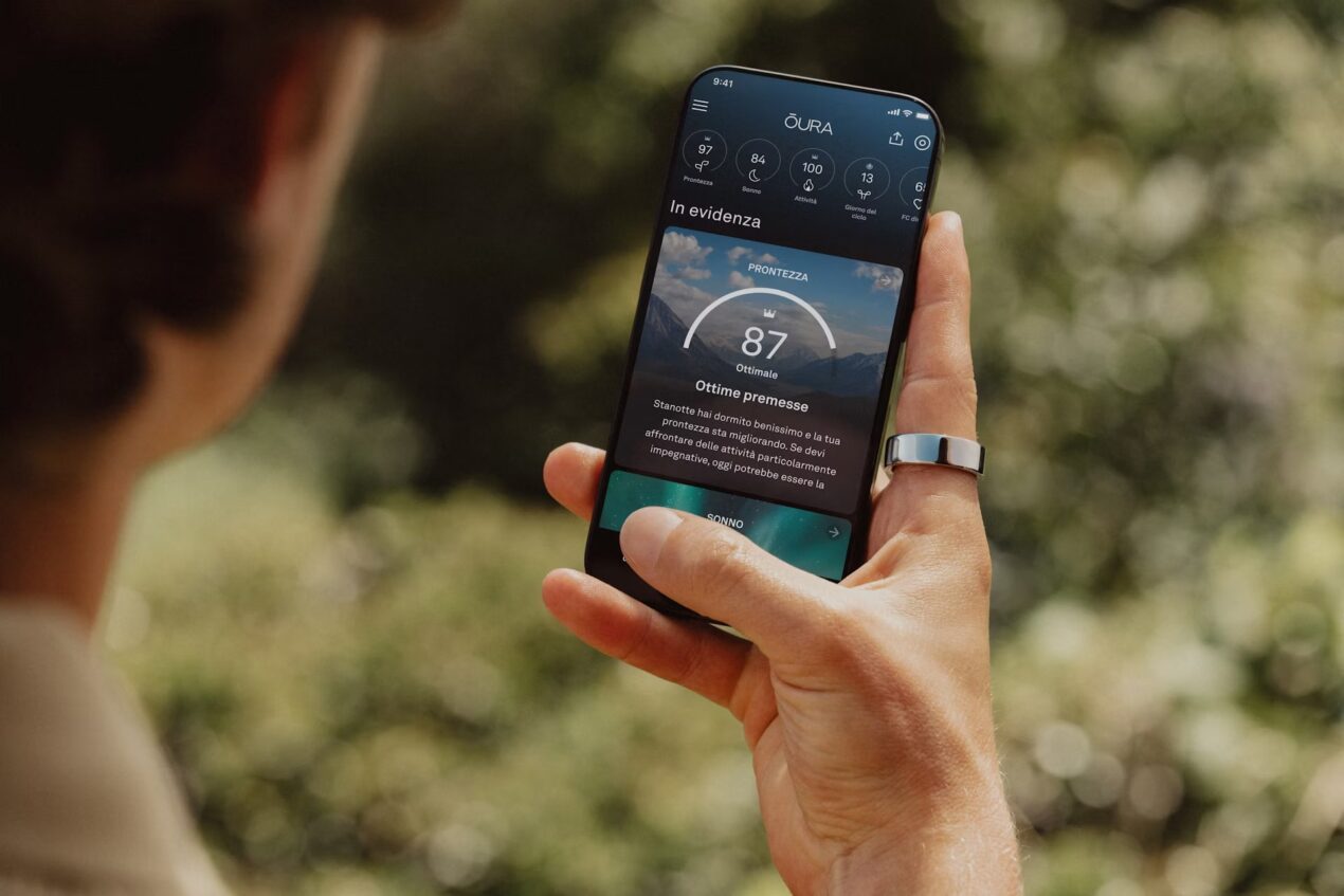 Oura Ring 4 è ufficiale: l'Anello smart diventa più versatile, comodo e ...