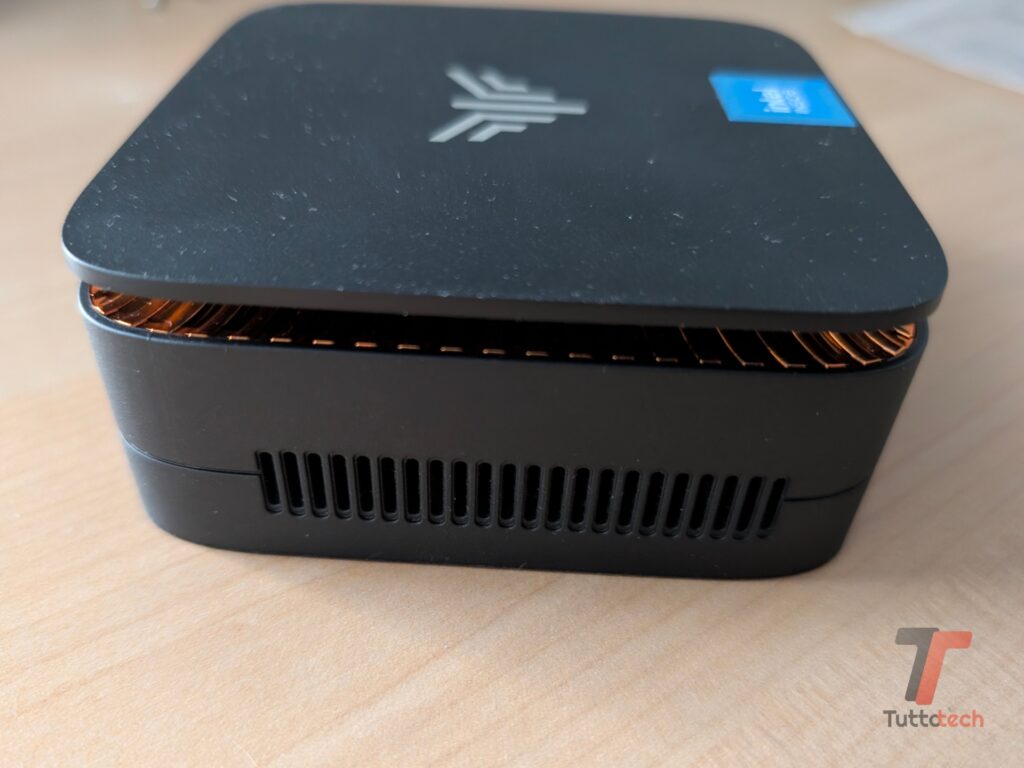 Recensione NiPoGi E1, il mini PC perfetto per l'uso di tutti i giorni