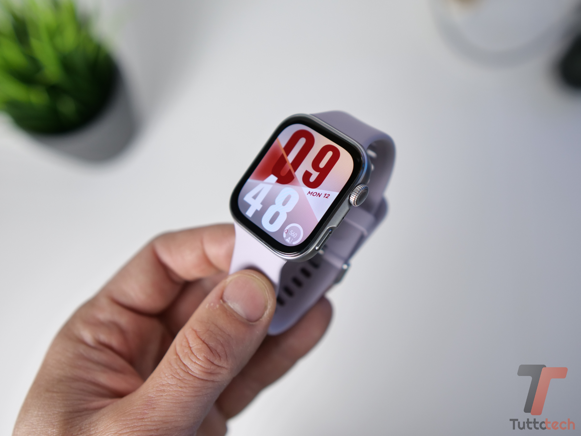 Recensione Huawei Watch Fit 4: bello, funzionale e al giusto prezzo