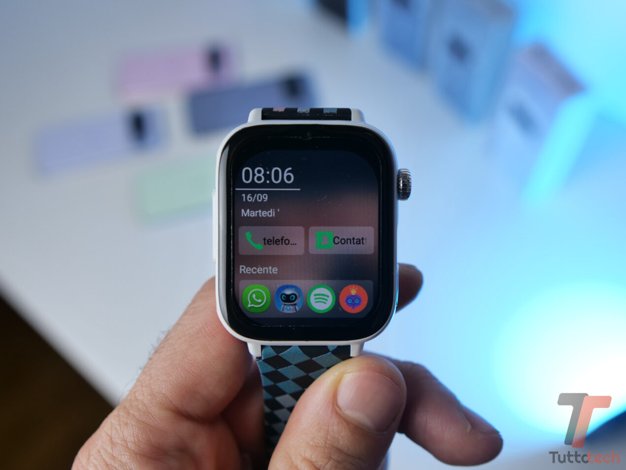 SaveWatch Plus 2: smartwatch per bambini con SOS, videochiamate e GPS ...