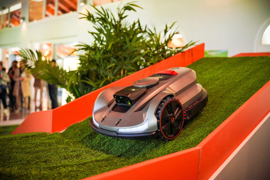 Sunseeker Robotics presenta la gamma di robot tosaerba X Gen 2 con ...