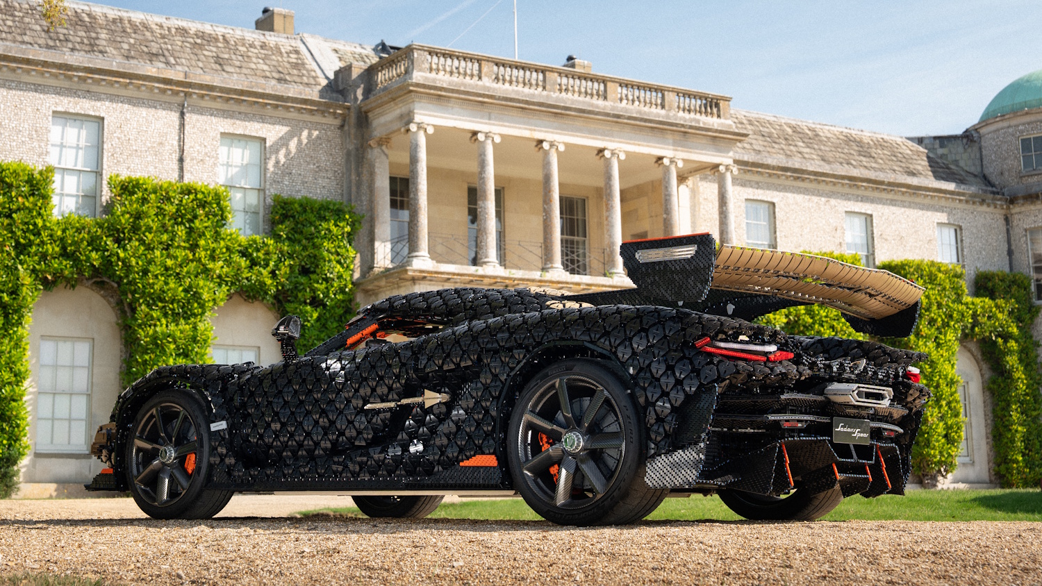 È ufficiale il nuovo atteso set LEGO Technic: arriva la Koenigsegg ...