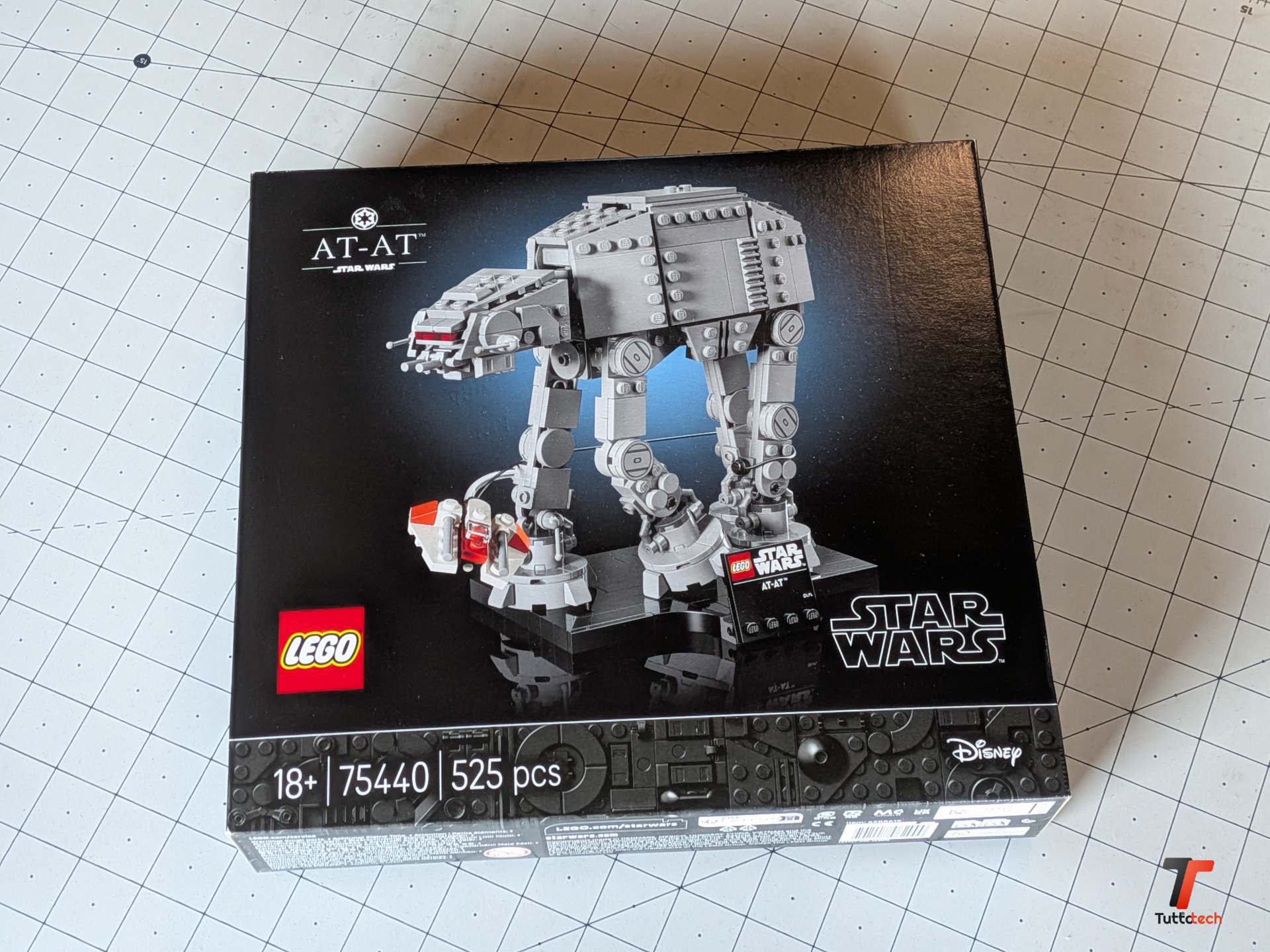 Recensione LEGO Star Wars AT-AT 75440, il colosso di Hoth che sta su ...